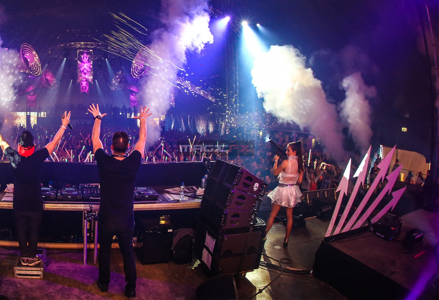 MAGICFX® Confetti shooter (incl confetti) – Xower licht & geluids ...